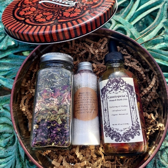 Vintage | Bath | Vintage Box Wednesday Bath Bundle | Poshmark